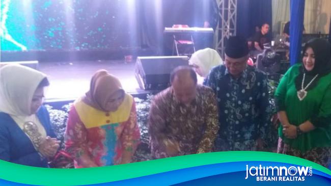 Gerakan Indonesia Dermawan ACT Hadir dalam Rakernas IWAPI di Surabaya