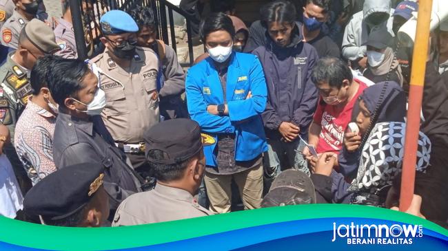 Turun ke Jalan, Massa PMII Jember Kritisi RTRW