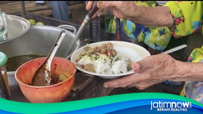 Mencicipi Soto Daging Legendaris di Pasar Takeran Magetan, Harganya Rp5 ...