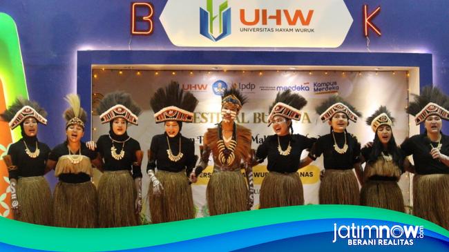 Sematkan Spirit Kebhinekaan, UHW Perbanas Gelar Festival Budaya ...