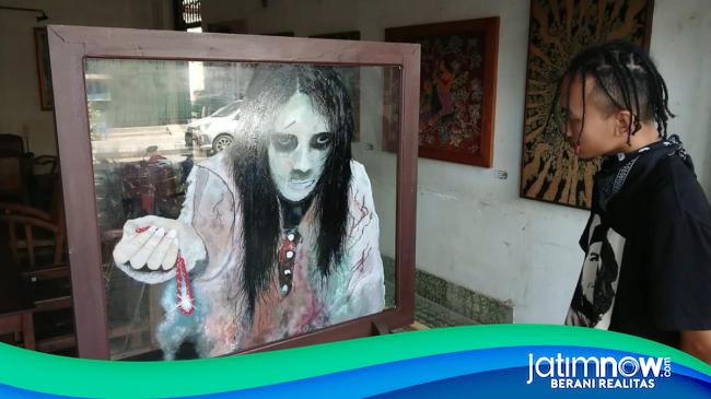 Perupa Tua Tulungagung Unjuk Karya di Pameran D'Classic Komunitas Seketan