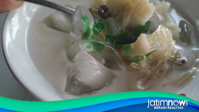 Segarnya Es Batil Lamongan, Mantab Dinikmati di Musim Panas
