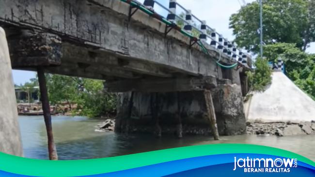 Dikhawatirkan Ambruk, Besi Penyangga Jembatan Gladak Lanjeng Bangkalan ...