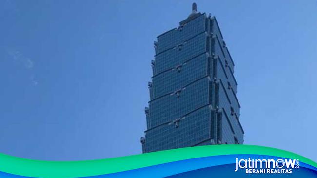 Naik Jet Lift Menara 101 Taipei di Wilayah Rawan Gempa