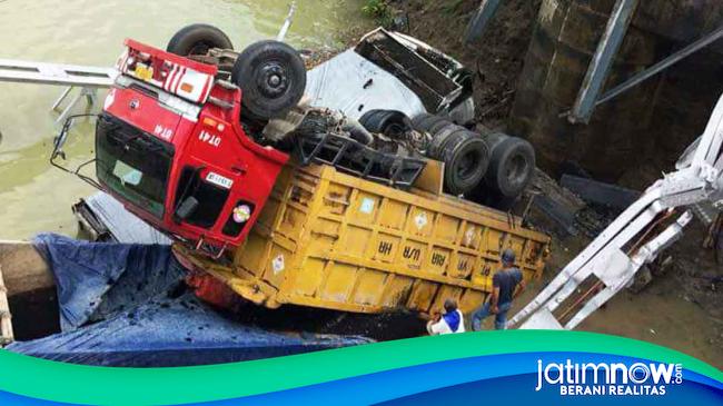 Jembatan Widang Babat-Tuban Runtuh, Konstruksi Dikabarkan Lama Ambles Jembatan Widang Babat-Tuban Runtuh, Konstruksi Dikabarkan Lama Ambles